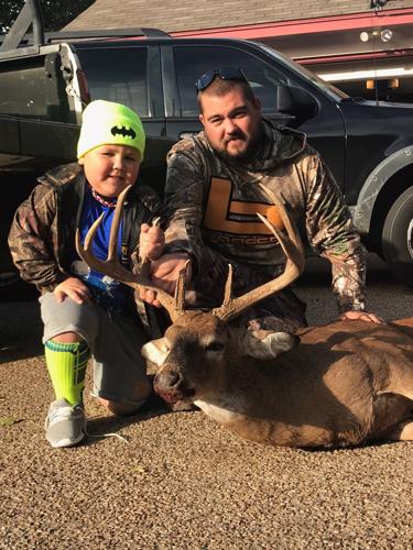 Semi-Guided North Texas Whitetail Deer Hunt in Bowie